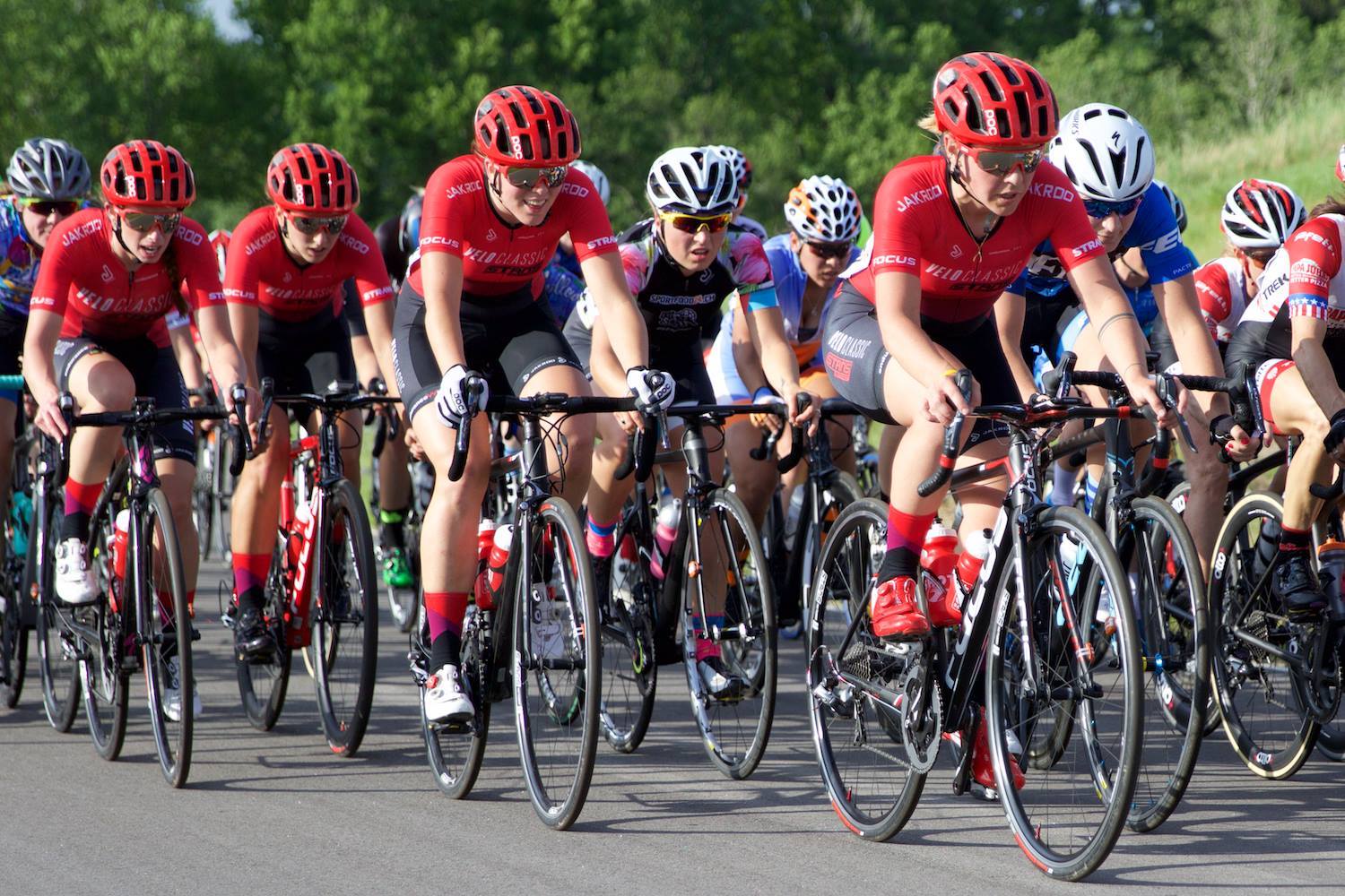 18320831_10154363456966126_6514572346774846654_o - Velo Classic